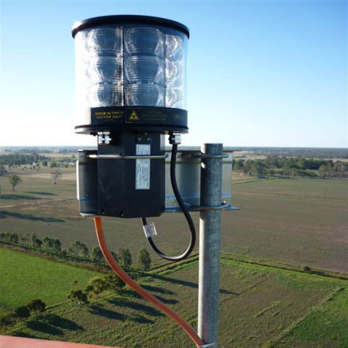 MI-IF 048 - Airport Lighting Specialists